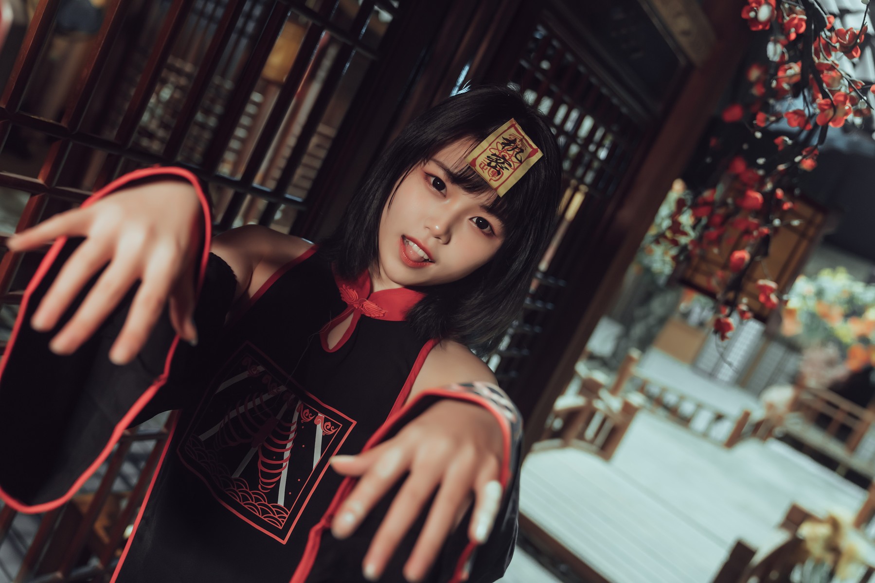 Cosplay：七月喵子 小僵尸 22P - ACG壁纸